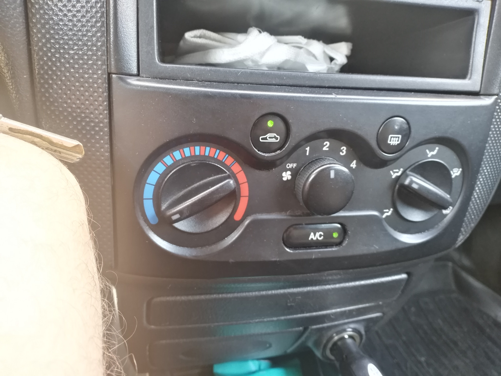 Механизм выбора передач-люфт рычага мкпп. И кондей. — Chevrolet Aveo 5 ...