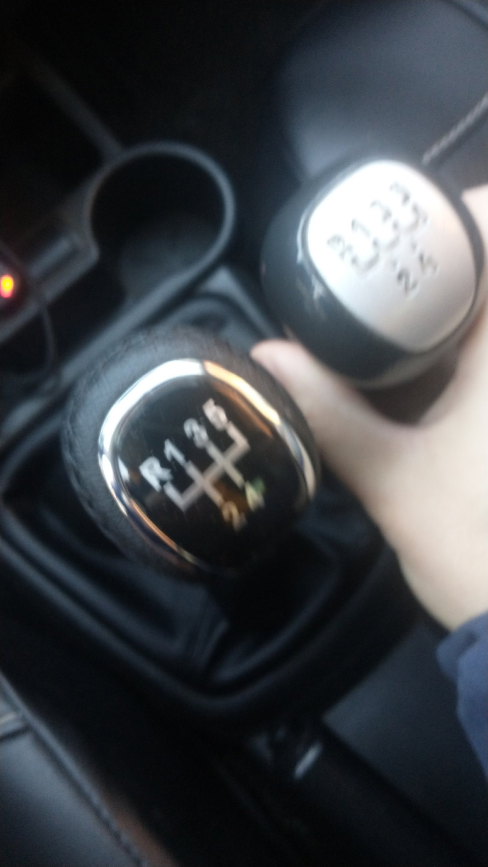 Поменял ручку кпп — Lada Гранта, 1,6 л, 2012 года | стайлинг | DRIVE2