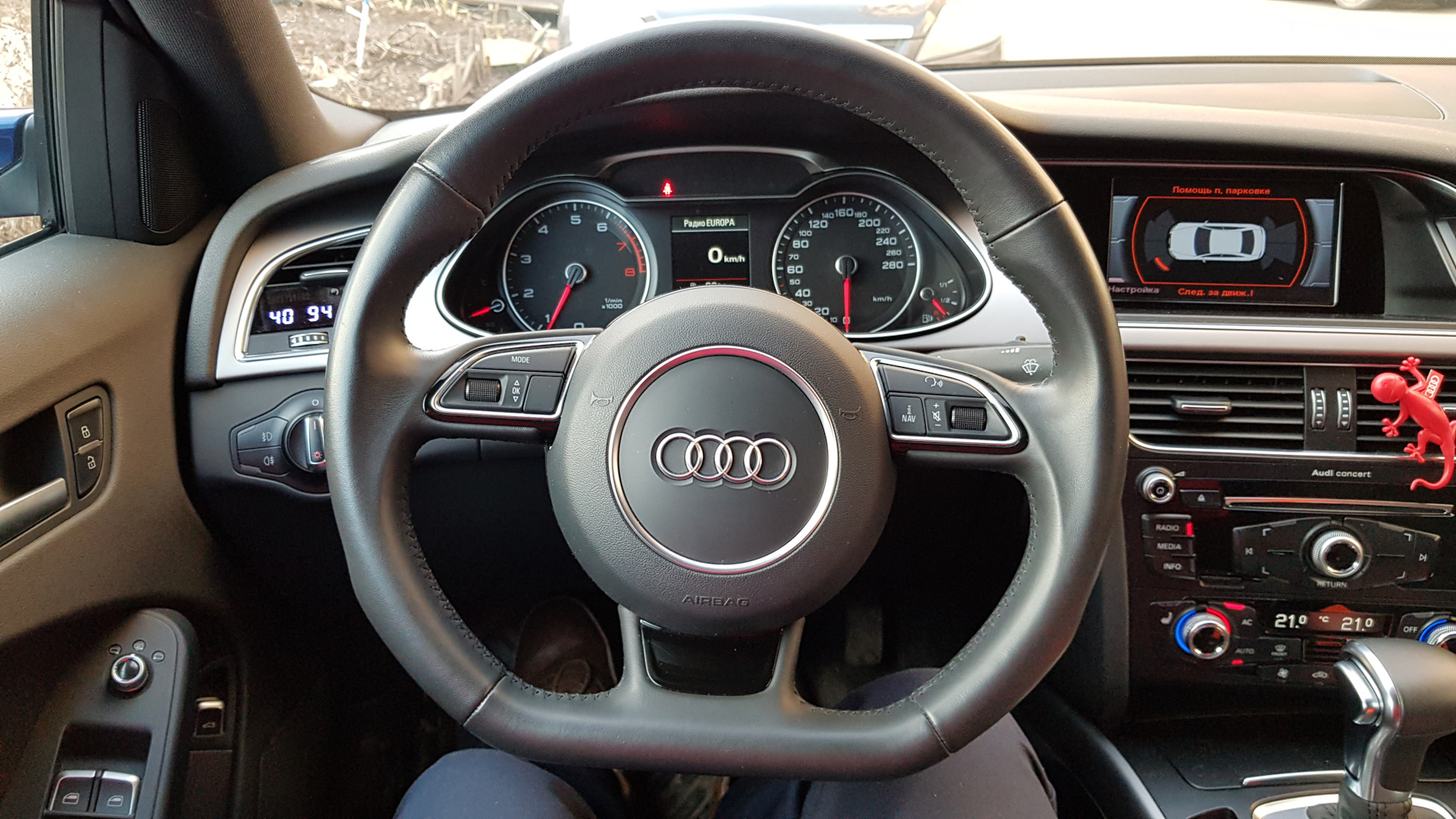 Новый руль RS4 — Audi A4 (B8), 2 л, 2014 года | тюнинг | DRIVE2