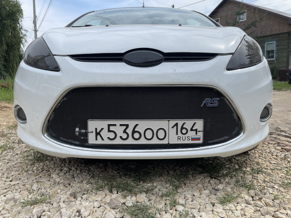 11 Тюнинг решетки радиатора Fiesta RS — Ford Fiesta (Mk VI), 1,6 л ...