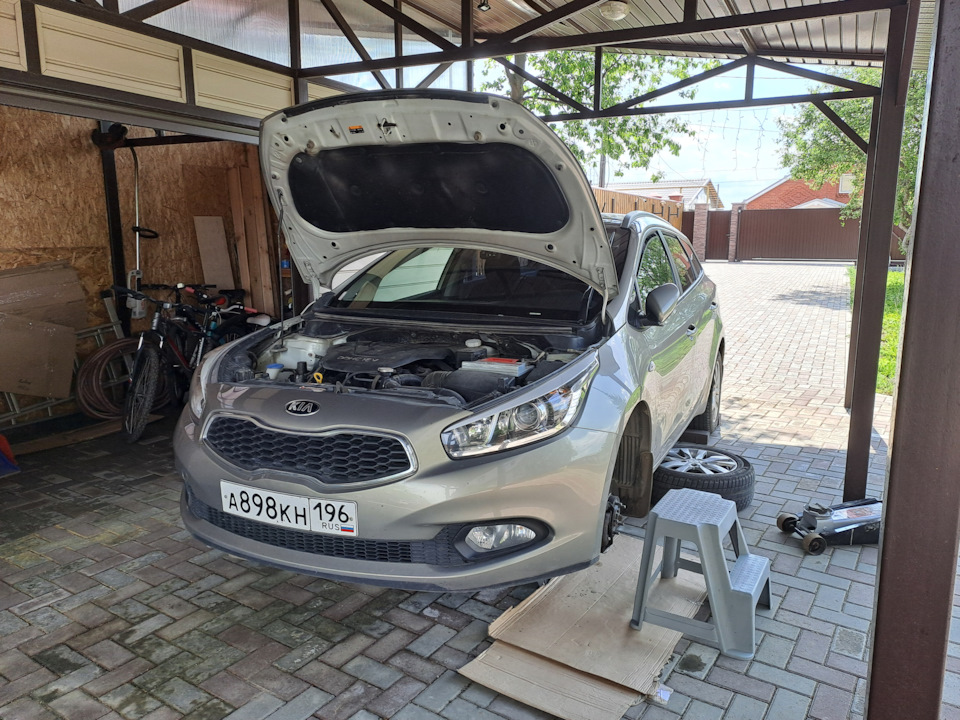 Экспресс-замена передних стоек в деревне — KIA Ceed SW (2G), 1,6 л, 2013 года | своими руками ...