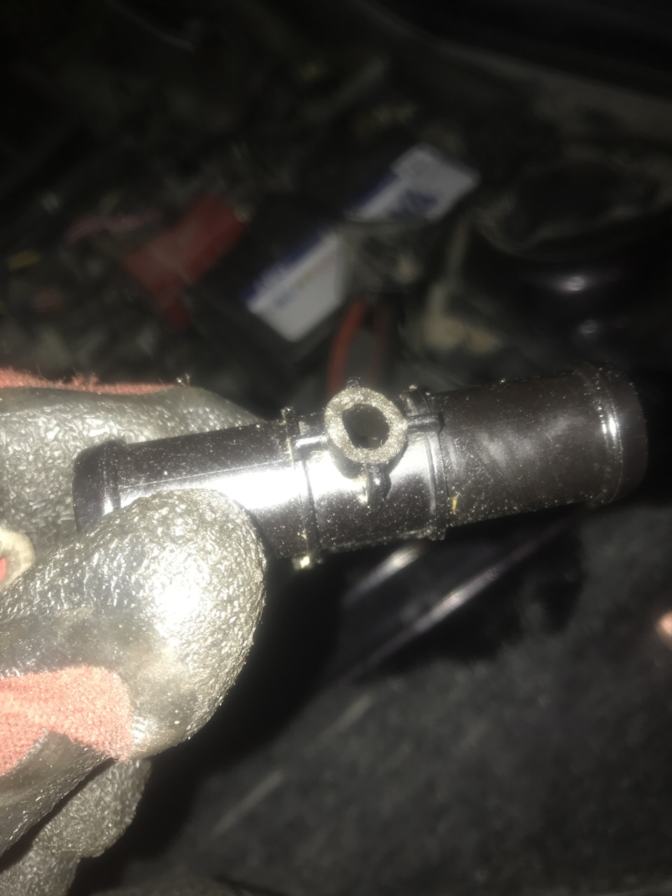 Отломил тройник системы охлаждения( — Mazda 6 (2G) GH, 2 л, 2008 года ...