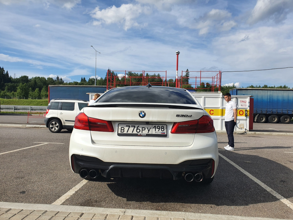 Диффузор — BMW 5 series (G30), 3 л, 2019 года | тюнинг | DRIVE2