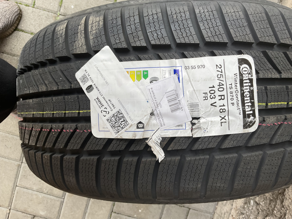 Шины зимние нешипованные Continental 245/45 R18 на Mercedes-Benz E ...