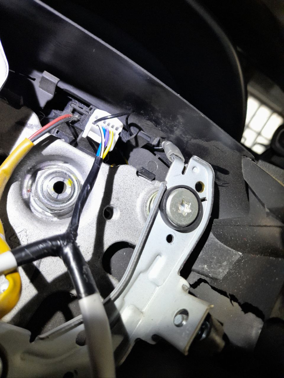 Мультируль — Hyundai Solaris (1G), 1,4 л, 2011 года | аксессуары | DRIVE2