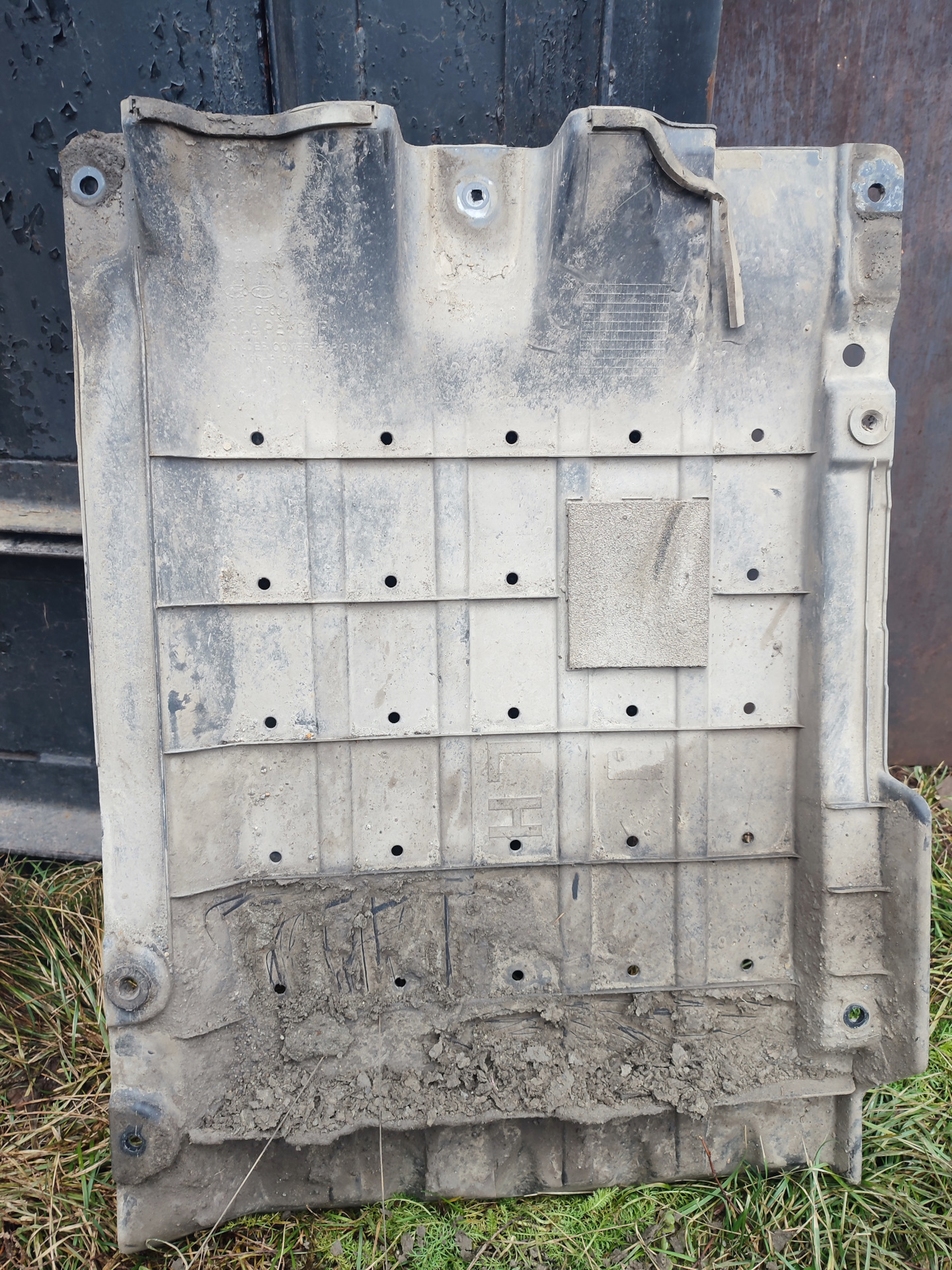 31184 D7000 фильтр вентиляции топливного бака — KIA Sportage (4G), 2 л ...