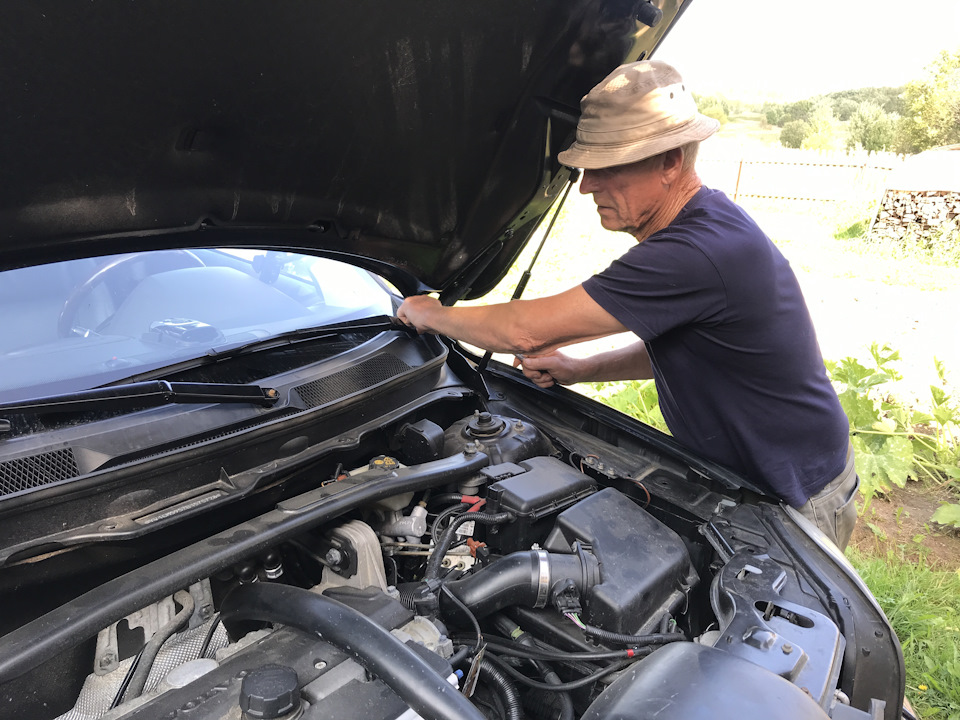 Куда уходила вода — Volvo XC90 (1G), 2,5 л, 2010 года | поломка | DRIVE2