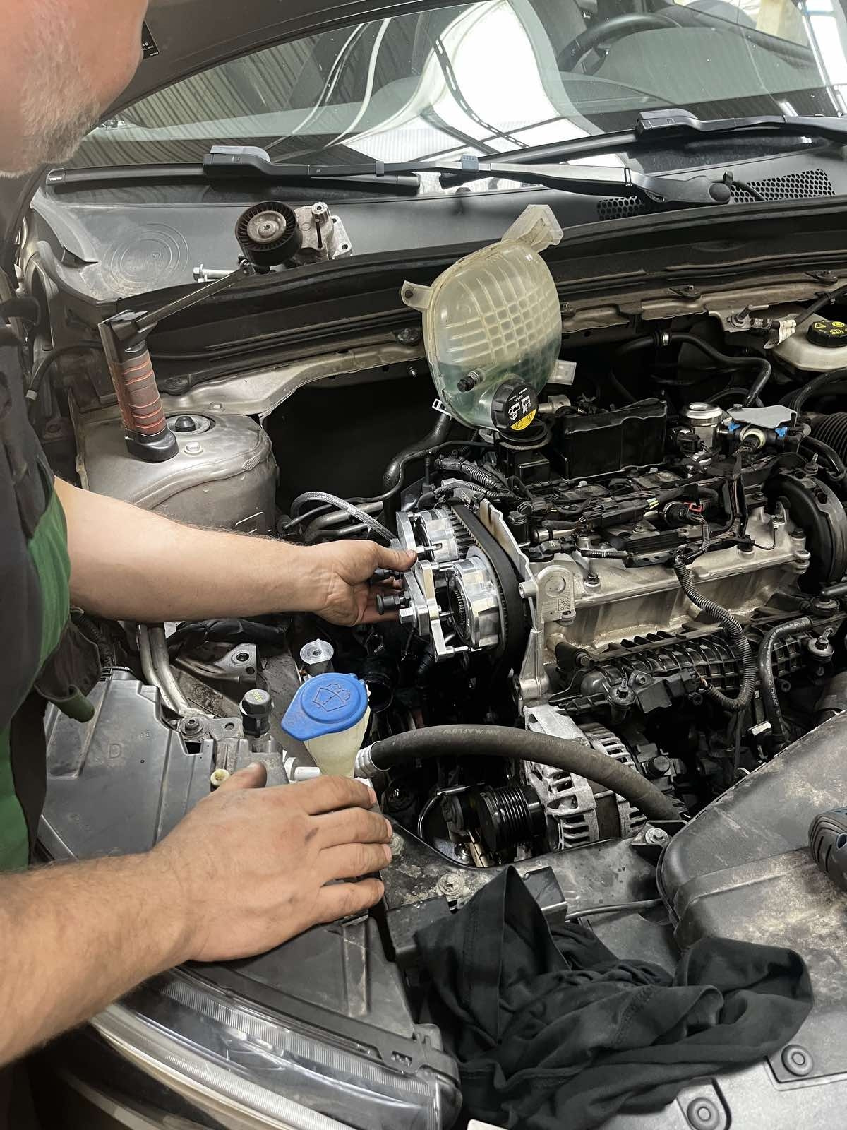 Заменили ГРМ — Volvo XC40, 1,5 л, 2021 года | визит на сервис | DRIVE2