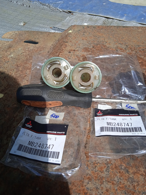 MB248747 ФИЛЬТР ТОПЛИВНЫЙ В БАКЕ V78W Mitsubishi | Запчасти на DRIVE2