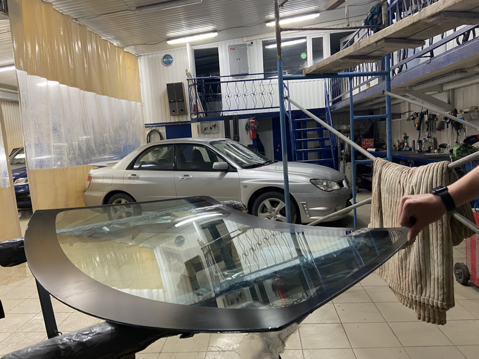 Замена лобового стекла — Subaru Impreza (GD/GG), 2 л, 2007 года ...