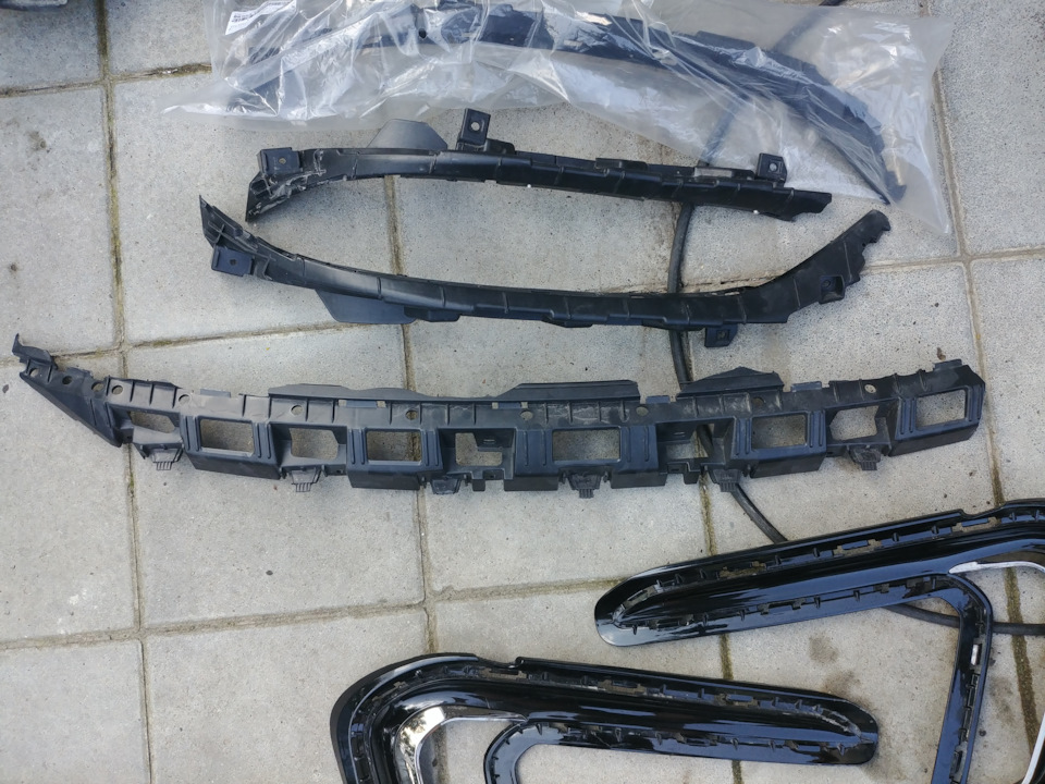 Запчасти — Hyundai Elantra (6G), 2 л, 2018 года | запчасти | DRIVE2