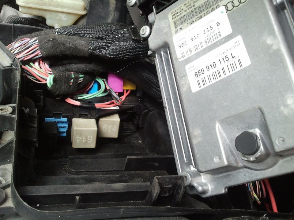 Значок EPC, ошибки 008853, 001092, 000051, 000579, 005491,005495 — Audi ...