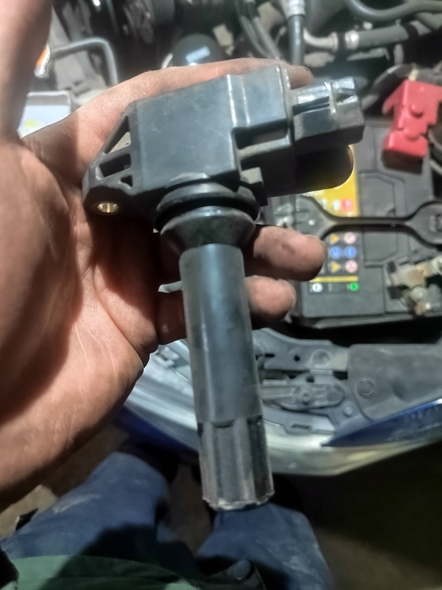 Замена свечей зажигания — Subaru Levorg (VM), 1,6 л, 2014 года | своими ...