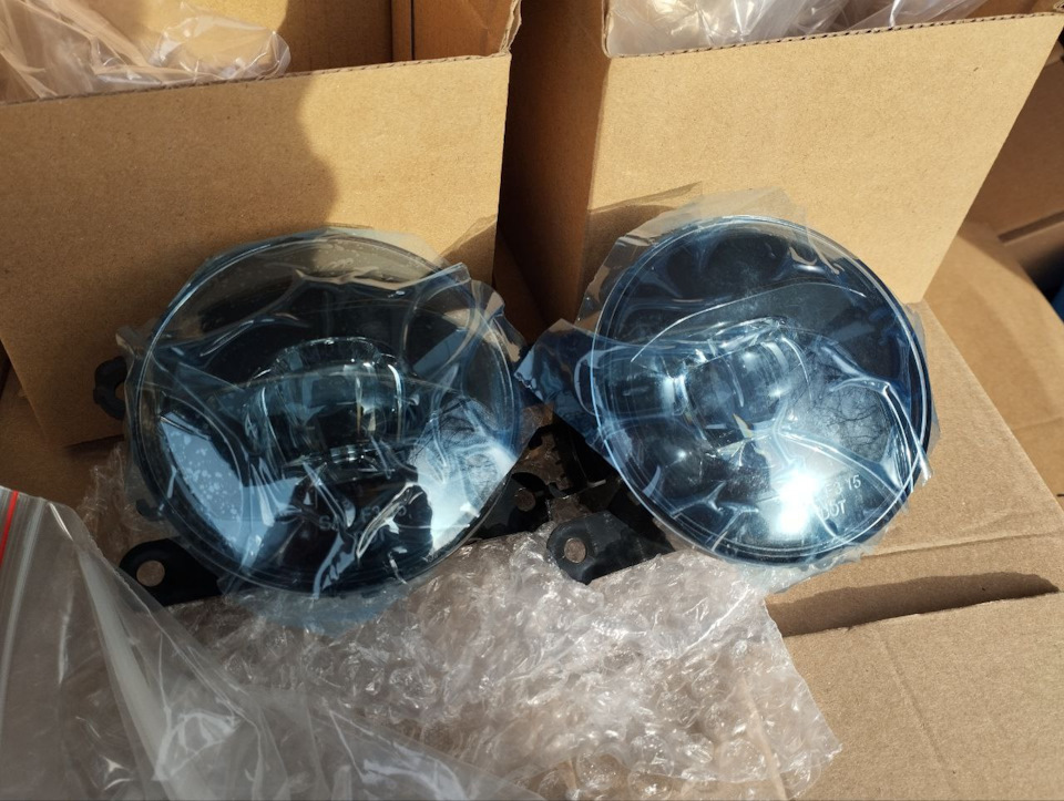 LED птф аналог Valeo 047414 Ford Focus II / III на Ford Focus Hatchback ...