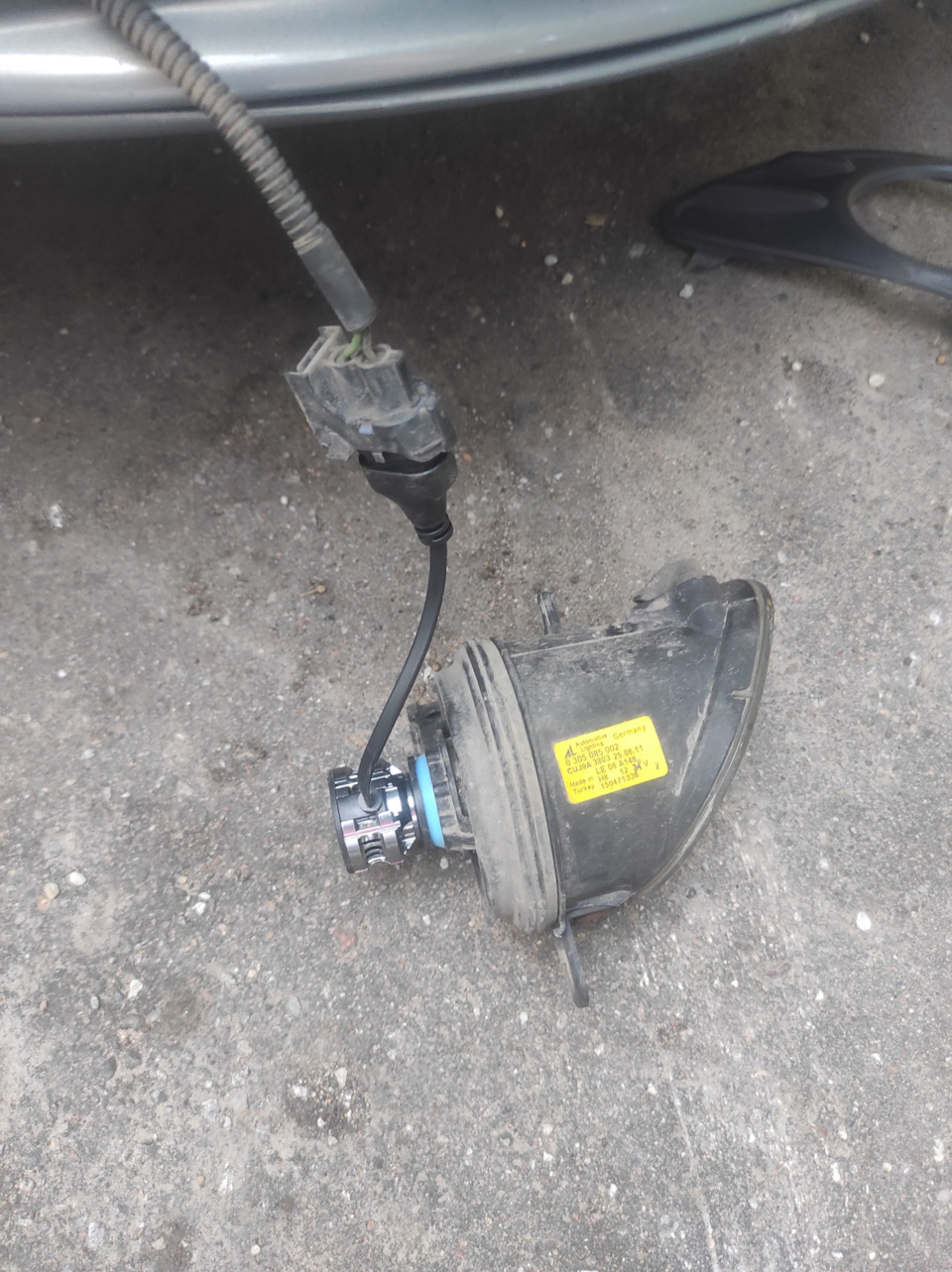 LED лампочки в туманки — Volvo S40 (2G), 2 л, 2011 года | своими руками ...