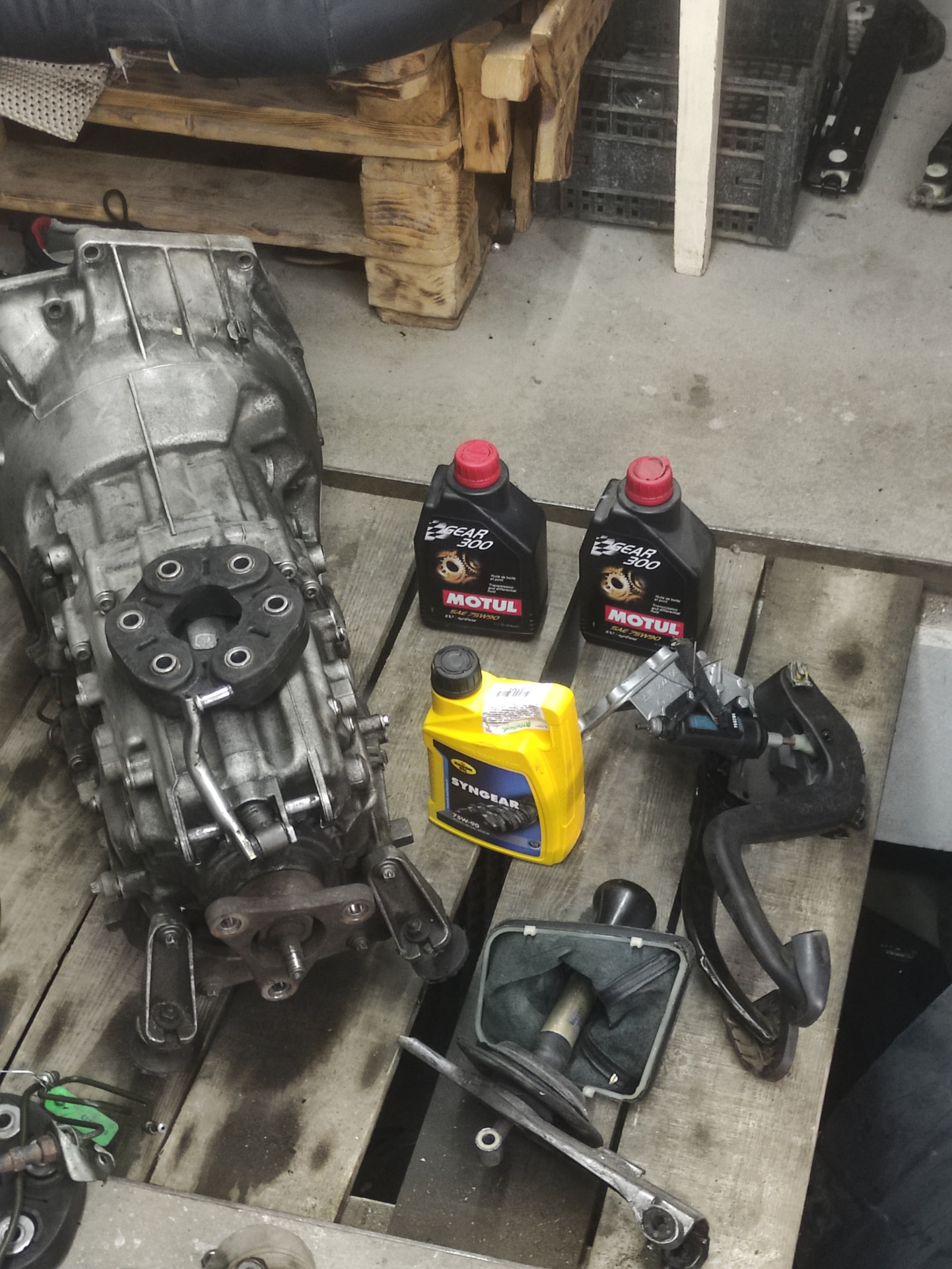 GS6-53DZ (Переход на мкпп) — BMW 3 series Coupe (E46), 3 л, 2000 года ...