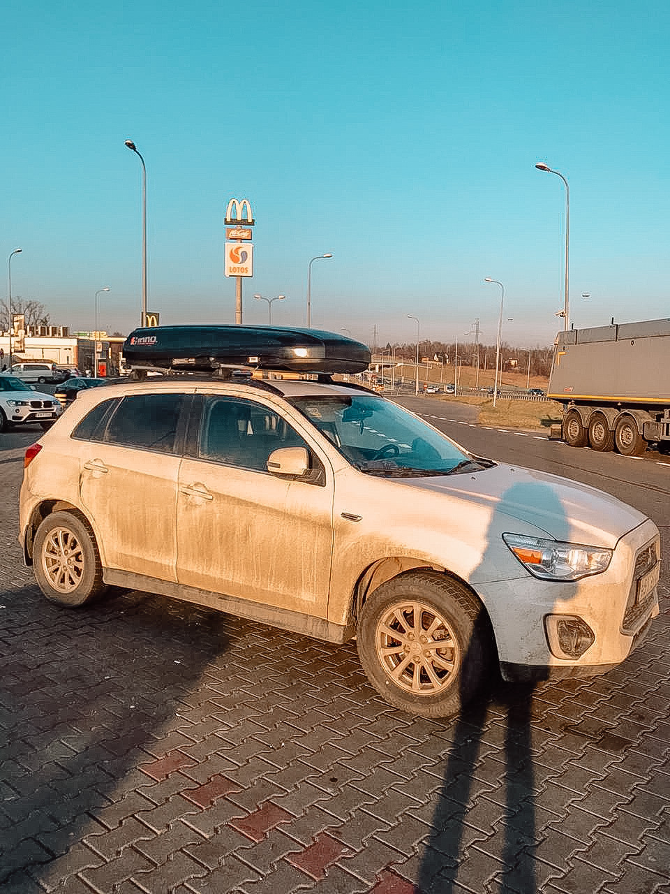 Автобокс Inno New Shadow 14 — BMW 3 series (F30), 2 л, 2018 года ...