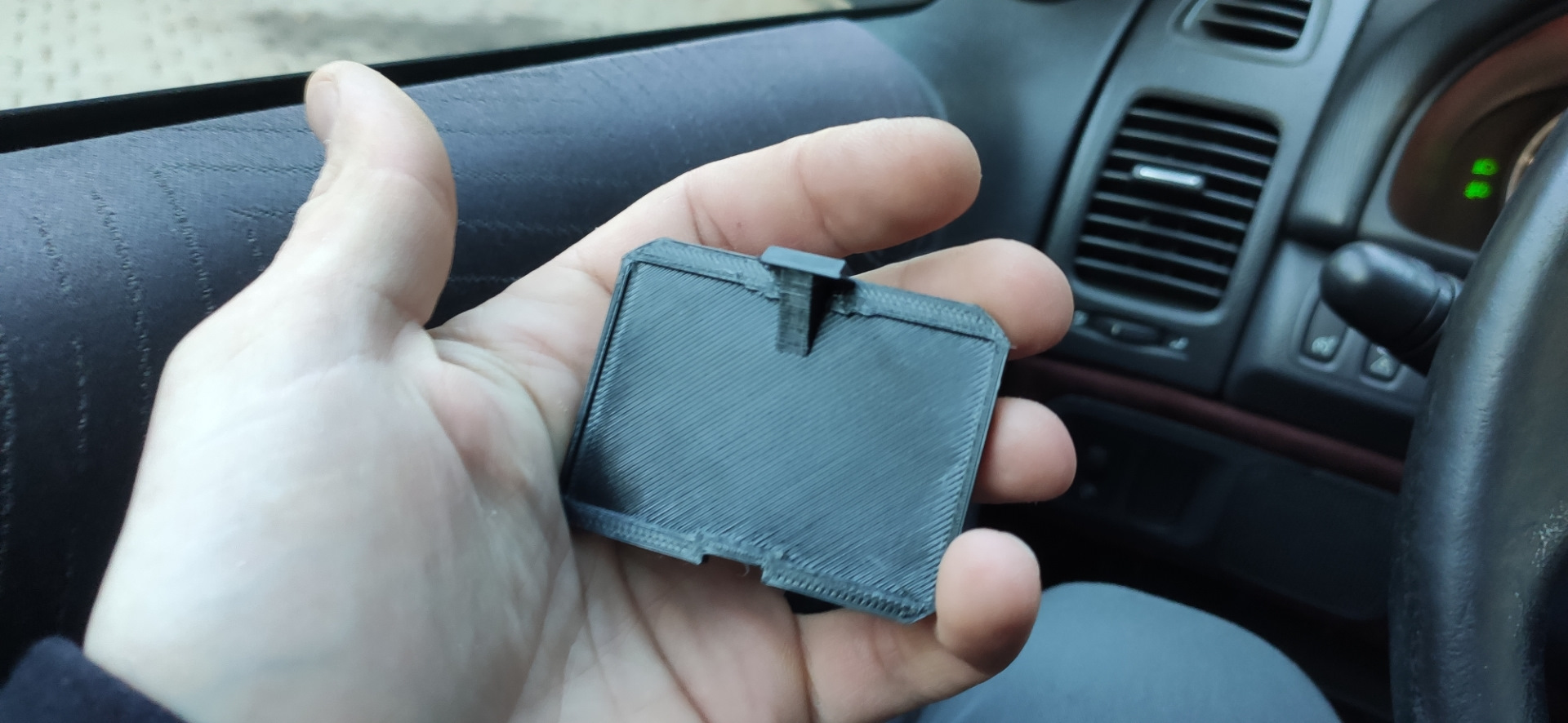 Заглушка заднего бампера на универсал — Renault Laguna II, 1,9 л, 2001 ...