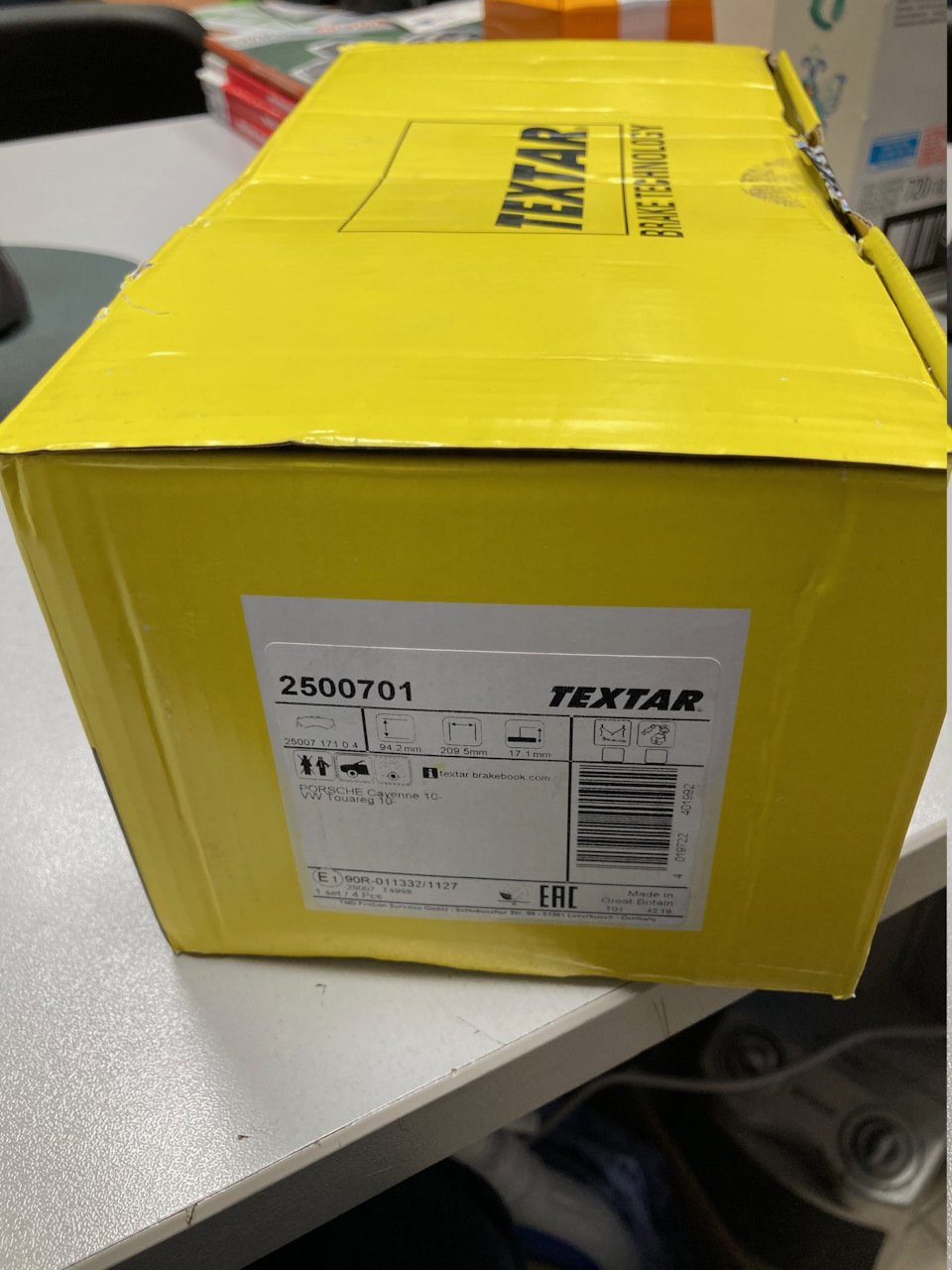 2500701 Комплект тормозных колодок. Передняя ось TEXTAR | Запчасти на ...