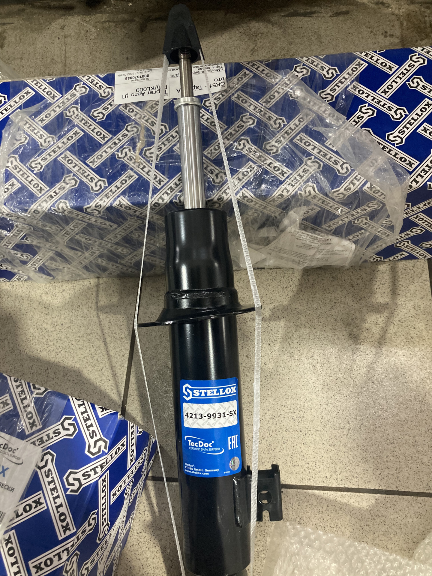 Передние амортизаторы stellox — Mitsubishi L200 (4G), 2,5 л, 2008 года ...