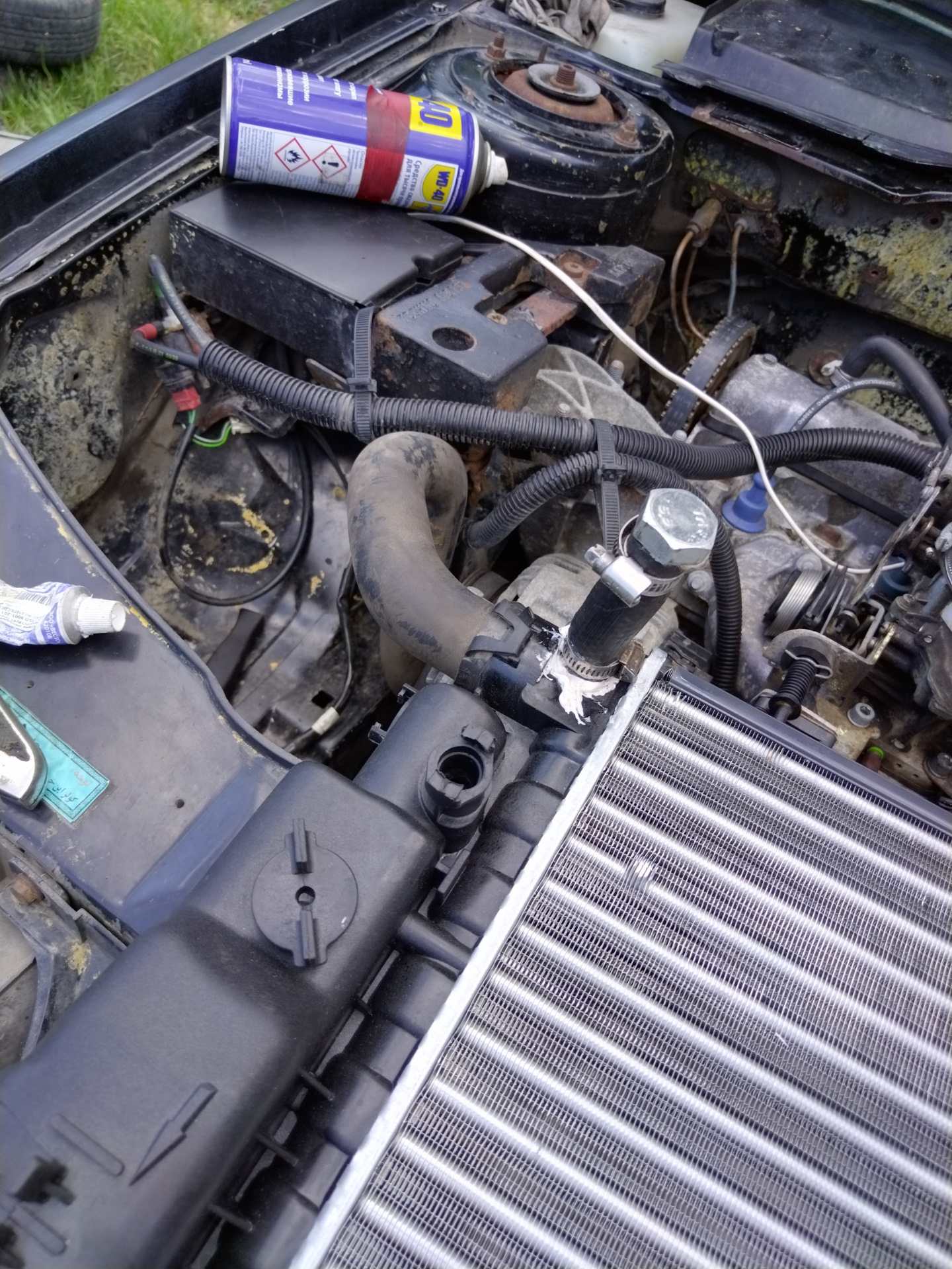 Поменял радиатор все таки — Peugeot 405, 1,9 л, 1998 года | расходники ...