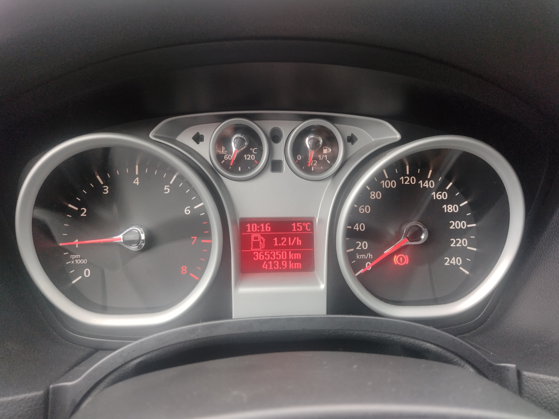 Кузов передняя часть (365 350) — Ford Focus Sedan II, 1,6 л, 2011 года ...