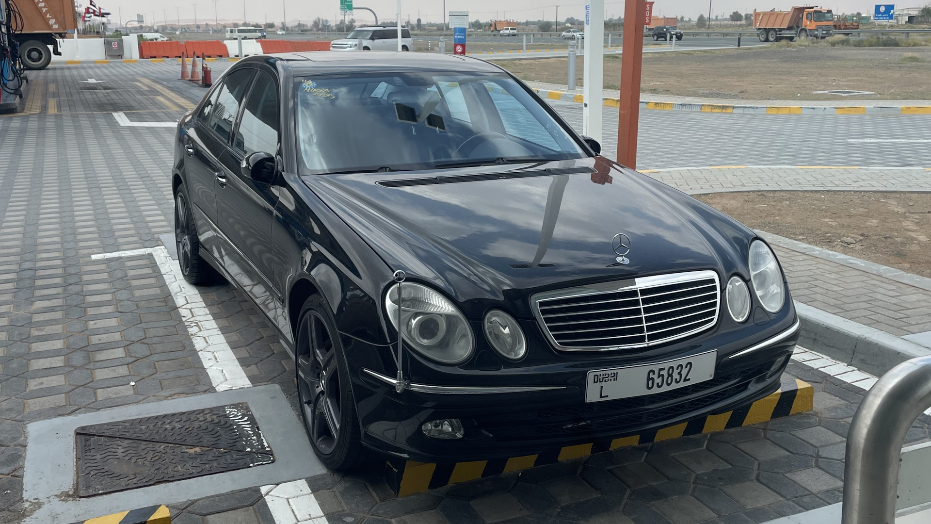 Mercedes-Benz E-Class (W211) 5.0 бензиновый 2004 | V8 и точка. на DRIVE2