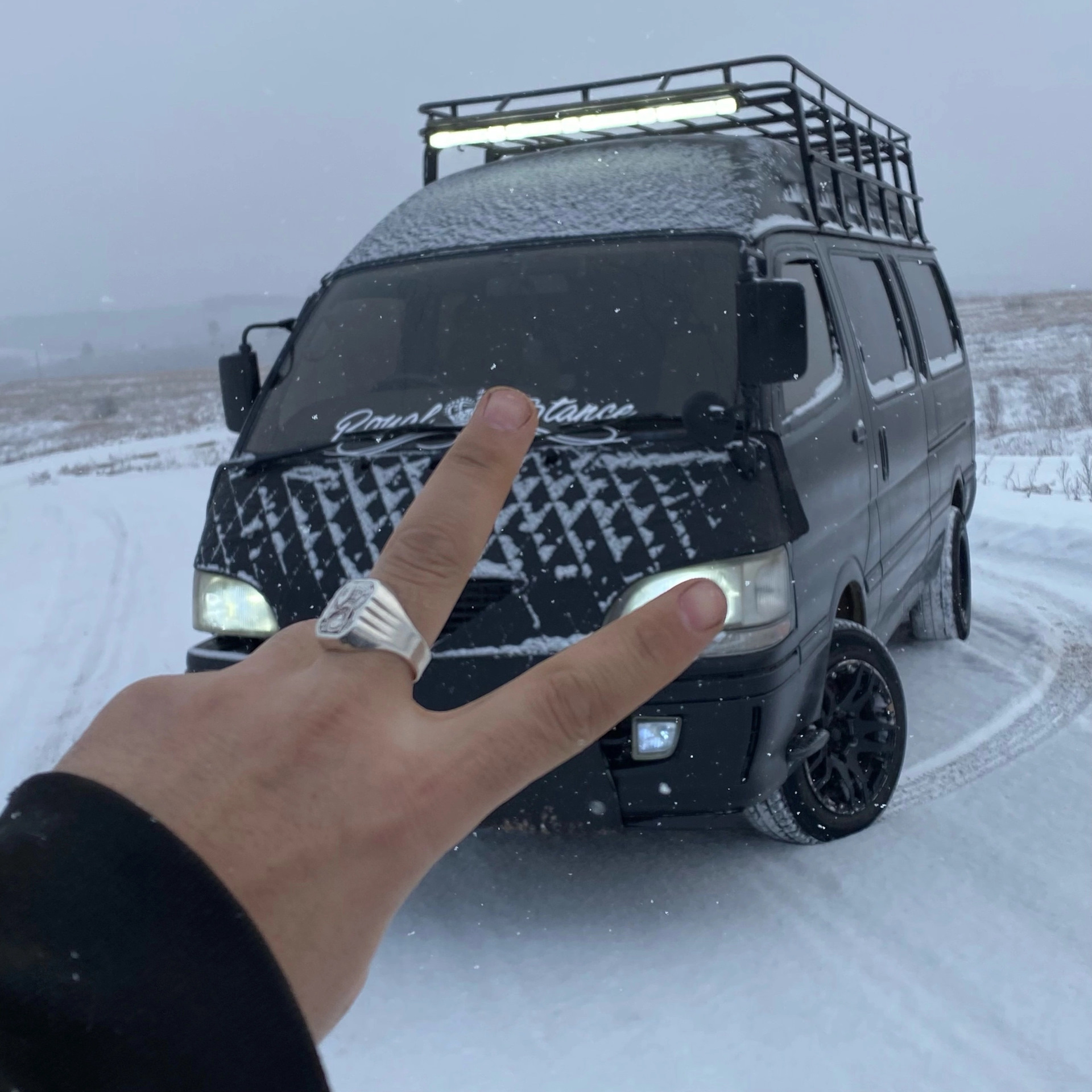 #3. Новый Год получается🎄 — Toyota HiAce (H100), 3 л, 1997 года ...