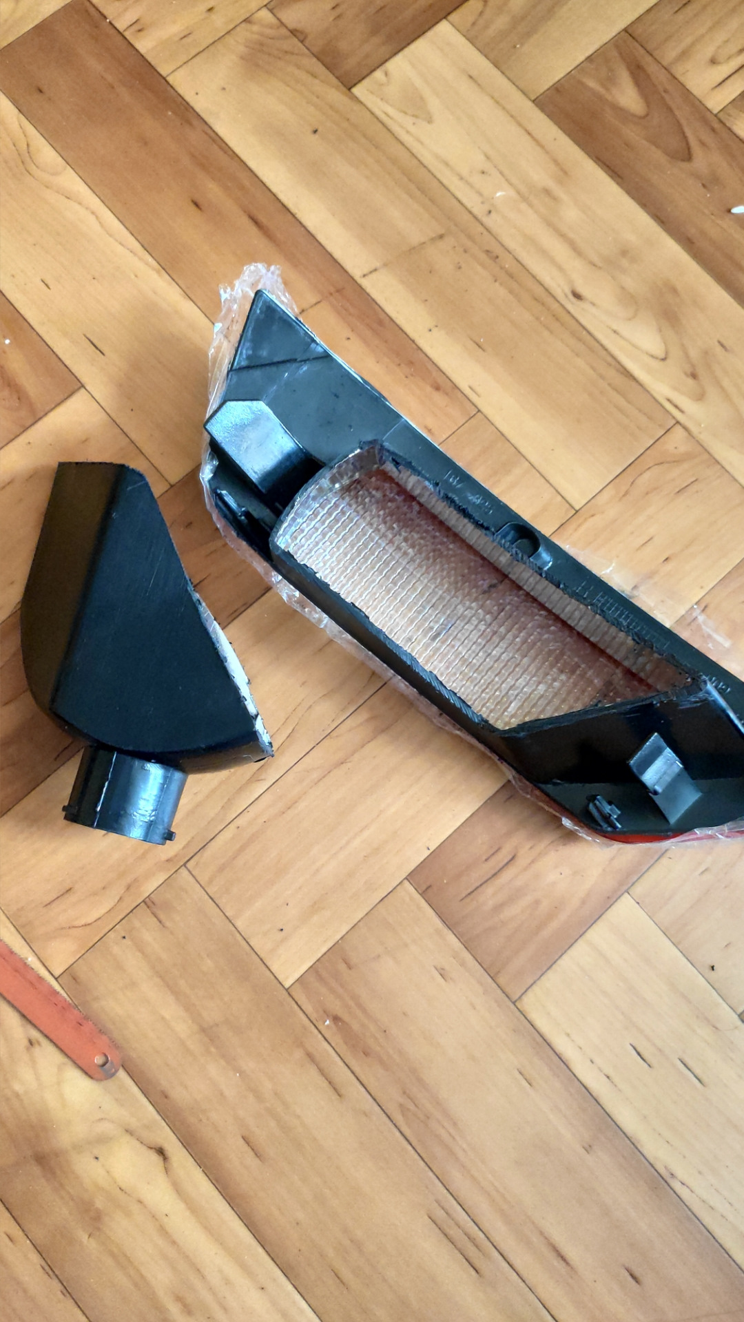 Плафон зх, датчик положения педали сцепления — Ford Focus Hatchback II ...