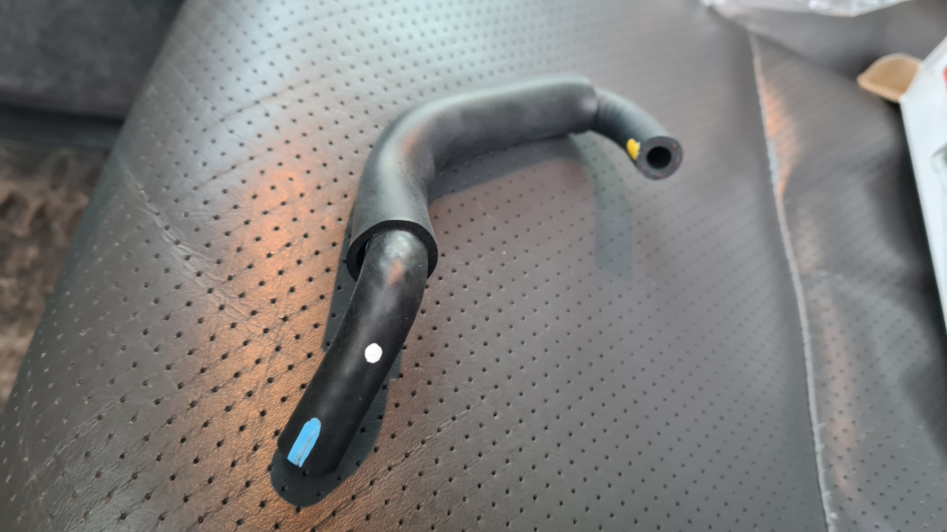 Замена шлангов охлаждения — Toyota Land Cruiser Prado 120-series, 4 л ...