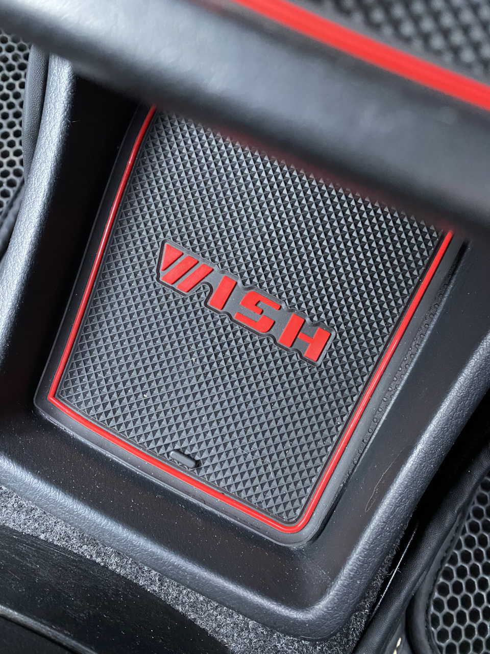Коврики под ниши Wish — Toyota Wish (AE20), 1,8 л, 2012 года ...