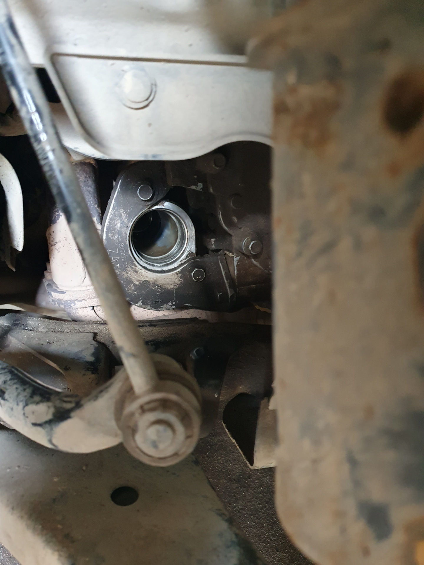 FR ступица, нежданчик — Opel Antara, 3,2 л, 2008 года | своими руками ...