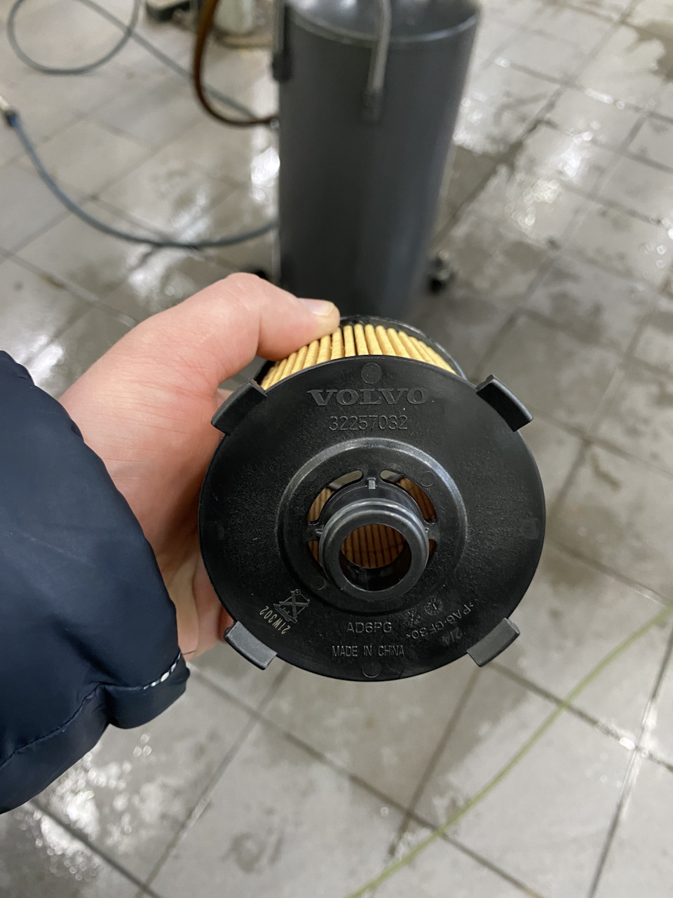 Внимание, левые расходники — Geely Atlas Pro, 1,5 л, 2022 года ...