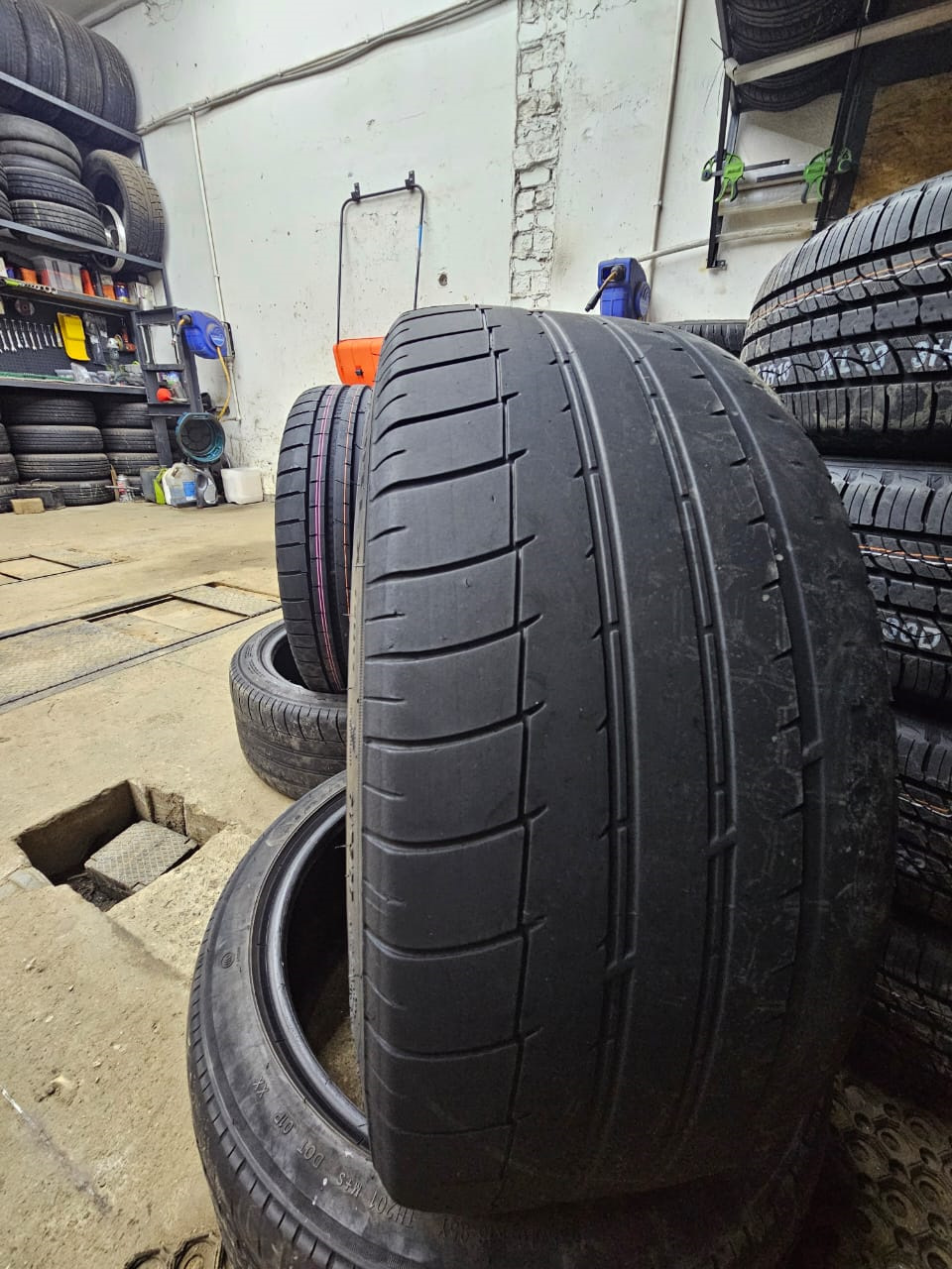 Kumho Ecsta Sport S PS72 225/40/18 на 8J Обувь на лето — Skoda Octavia A7 Mk3, 1,8 л, 2017 года ...