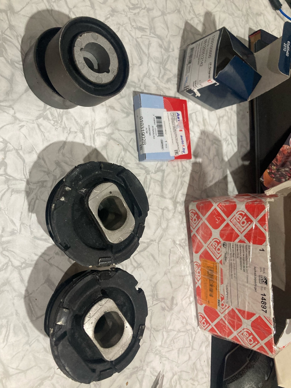 01031902B Уплотняющее кольцо вала, автоматическая коробка передач ...