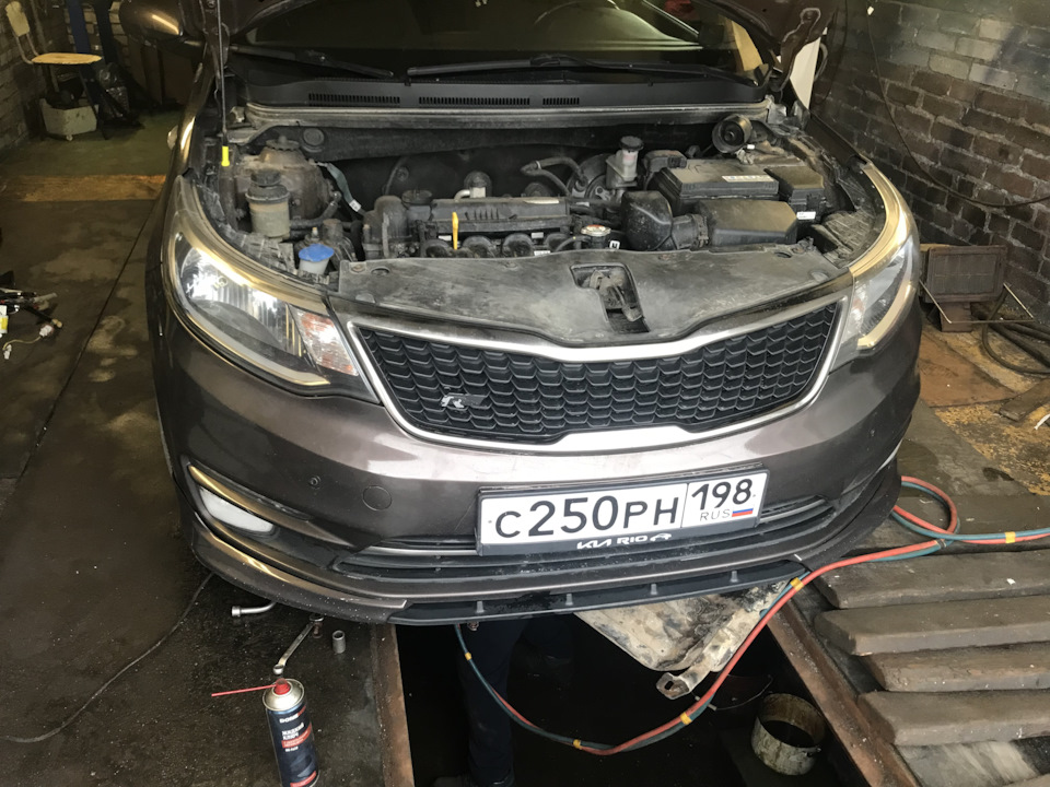 Замена гофры глушителя — KIA Rio (3G), 1,6 л, 2015 года | визит на ...