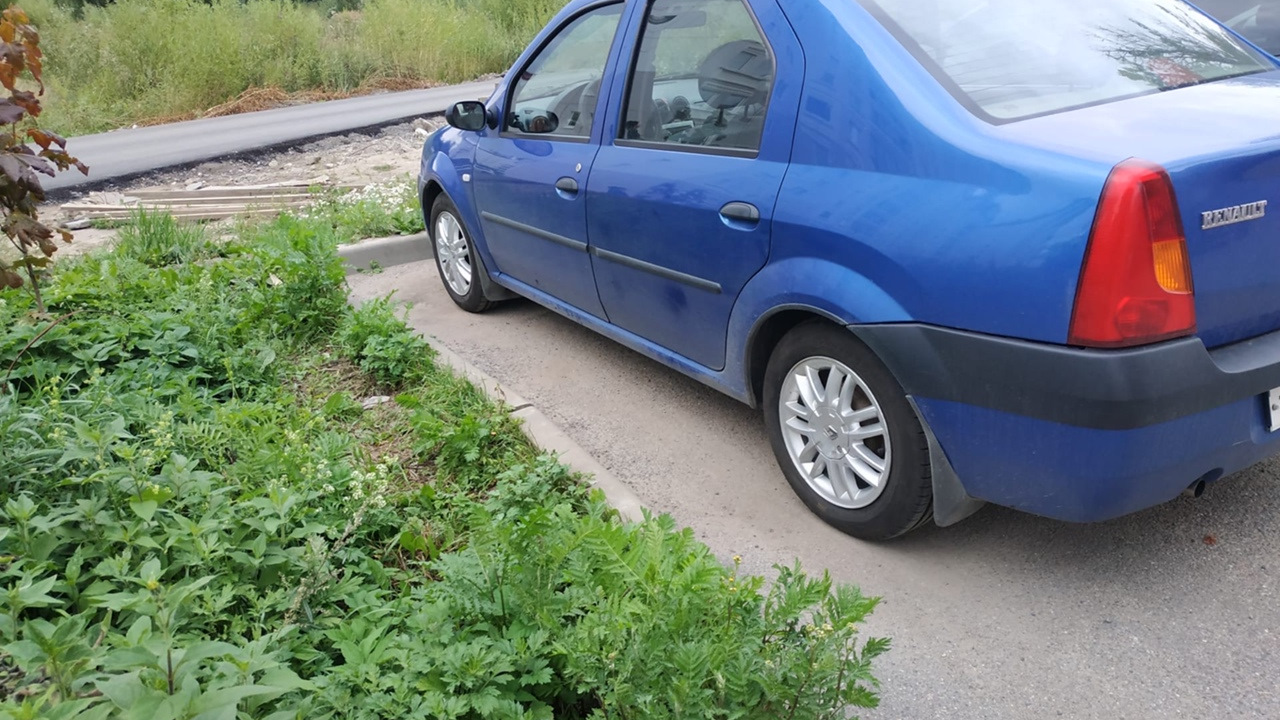 Renault Logan (1G) 1.6 бензиновый 2005 | 1.6 на DRIVE2