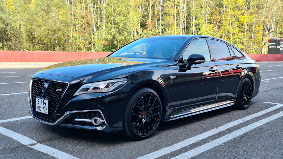 Toyota Crown (S220) 3.5 гибридный 2018 | повозочка на DRIVE2