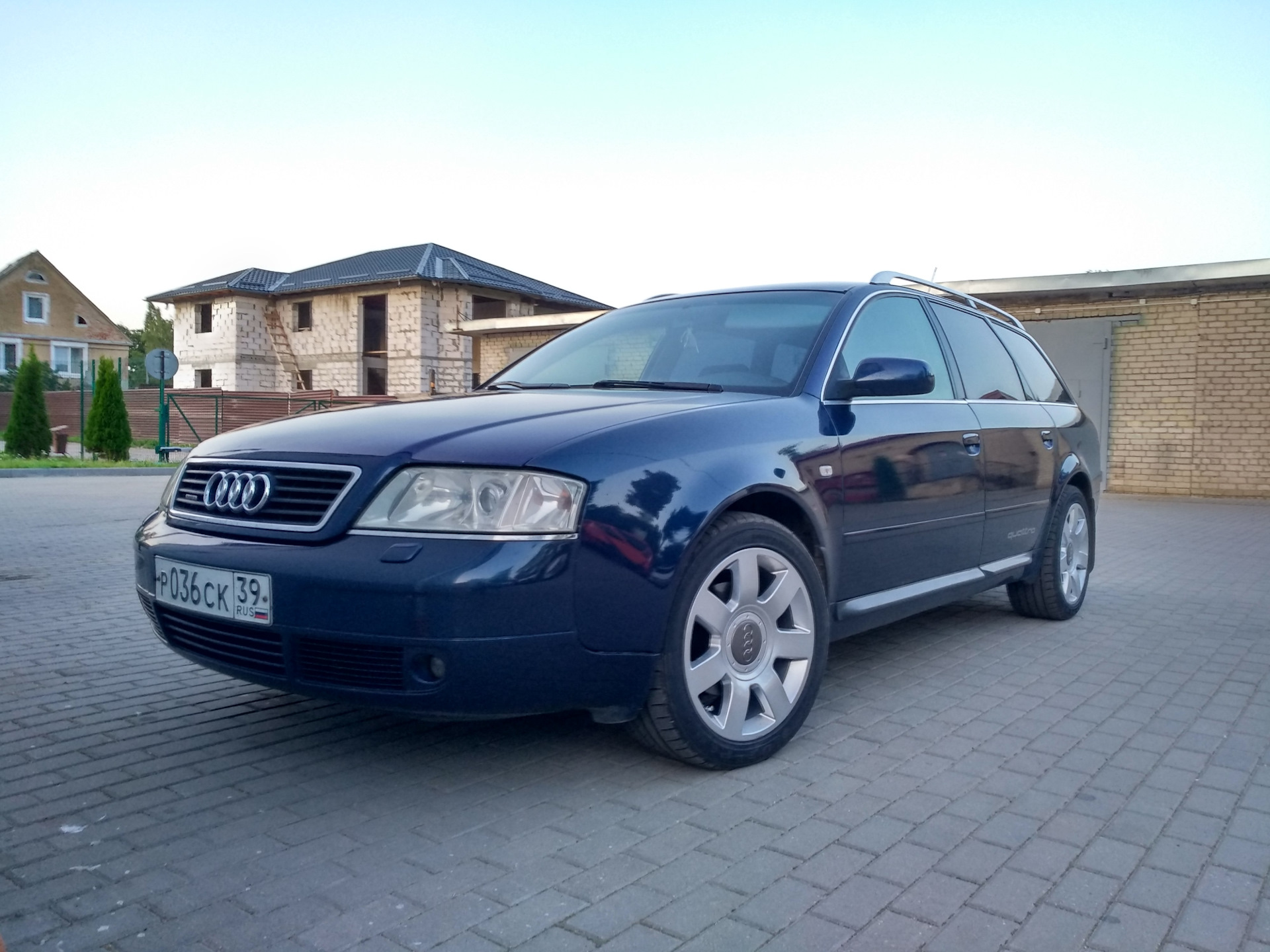 Новая резина и диски от Audi A8 4E — Audi A6 Avant (C5), 2,5 л, 1998 года | колёсные диски | DRIVE2