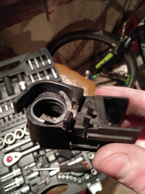 55700437 Кронштейн опоры двигателя левый Grande Punto FIAT ALFA LANCIA ...