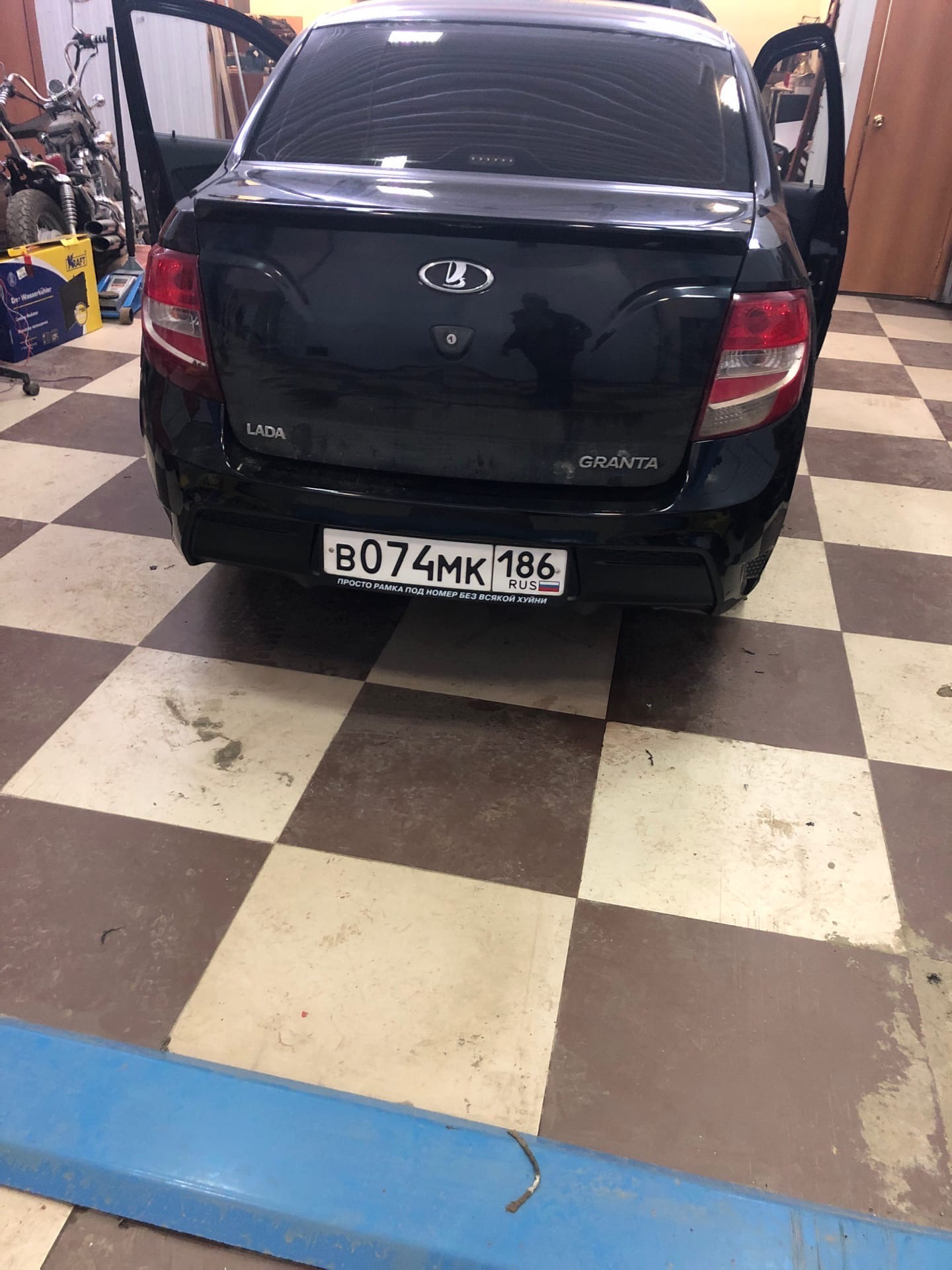 Обвесы и не приятный случай — Lada Гранта (1G), 1,6 л, 2012 года ...