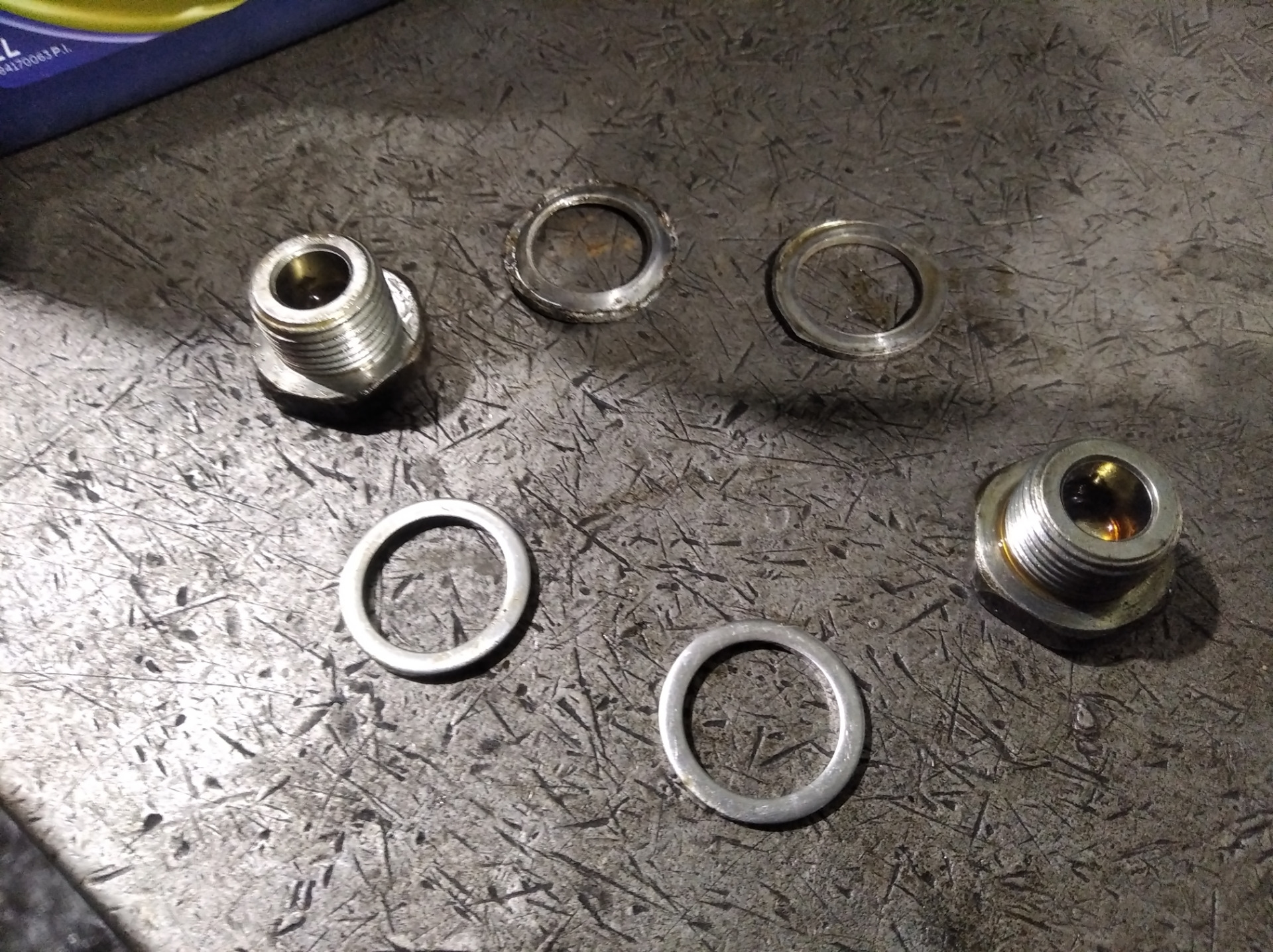 Замена сальников приводов кпп — Mitsubishi Lancer X, 2 л, 2008 года ...