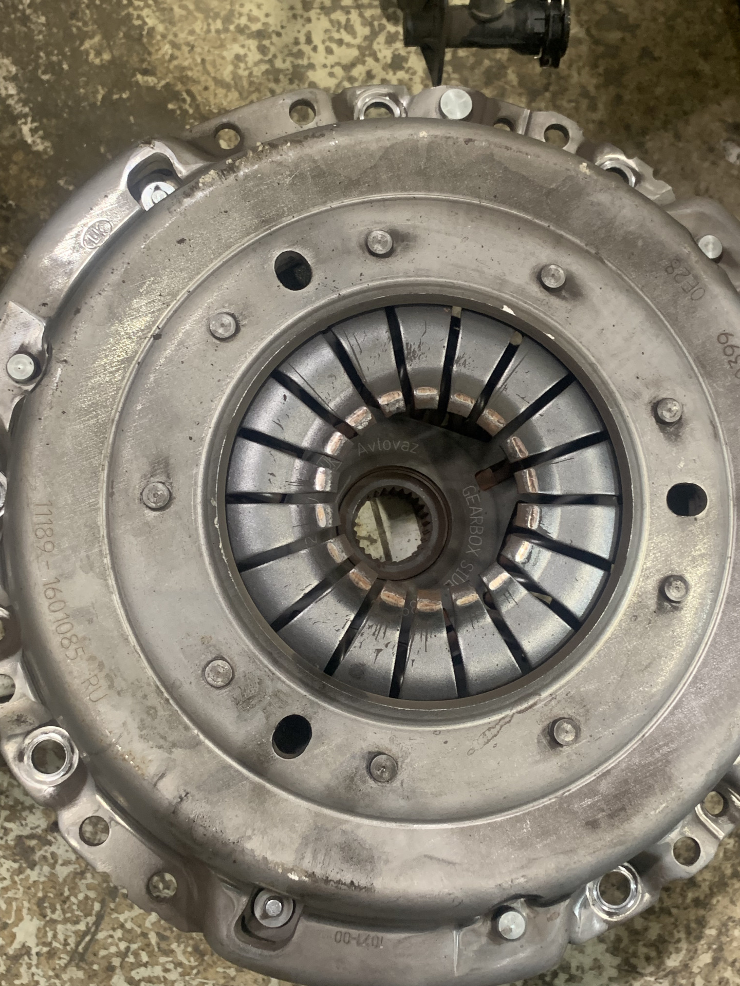 ТО-7 и замена сцепления и масла в коробке — Lada Largus Фургон, 1,6 л ...