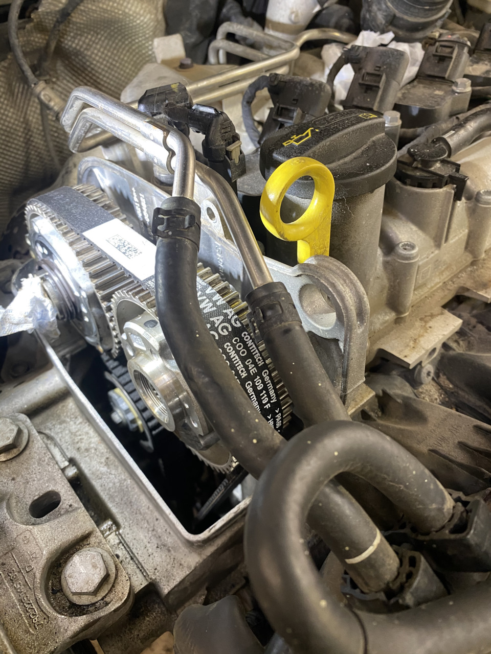 Замена ремня ГРМ и ремня навесных агрегатов skoda Octavia a7 1.4 CZDA ...