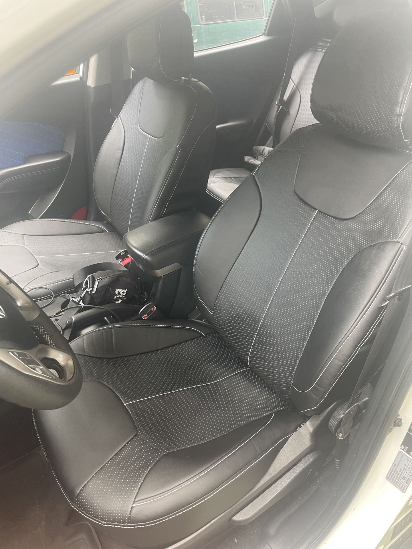 Чехлы — Hyundai ix35, 2 л, 2011 года | своими руками | DRIVE2