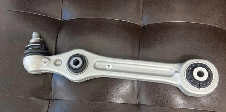 Скрип передней подвески побежден — Mercedes-Benz GLC AMG 43 Coupe, 3 л ...