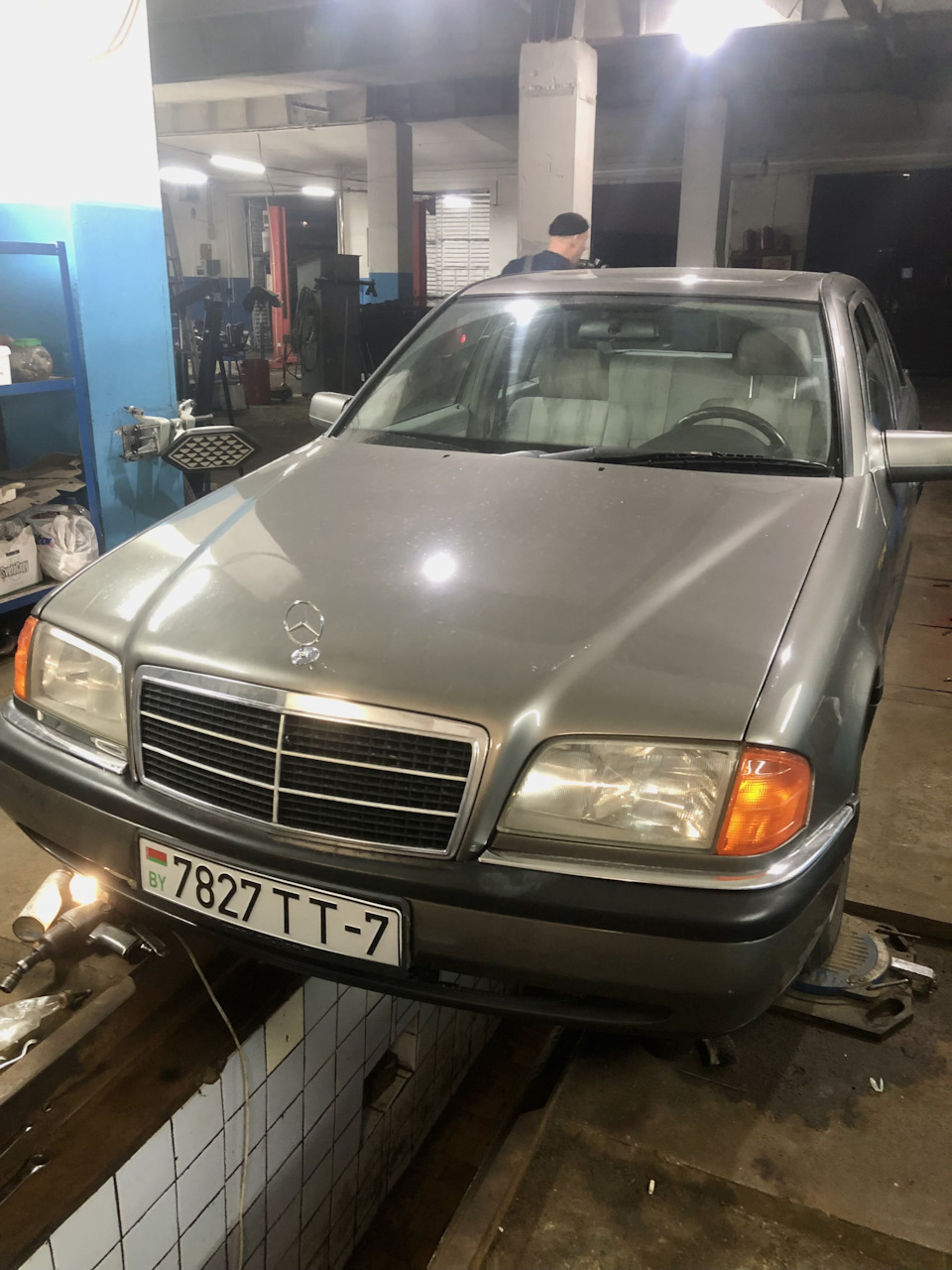 #4 Развал-схождение — Mercedes-Benz C-Class (W202), 1,8 л, 1994 года | визит на сервис | DRIVE2