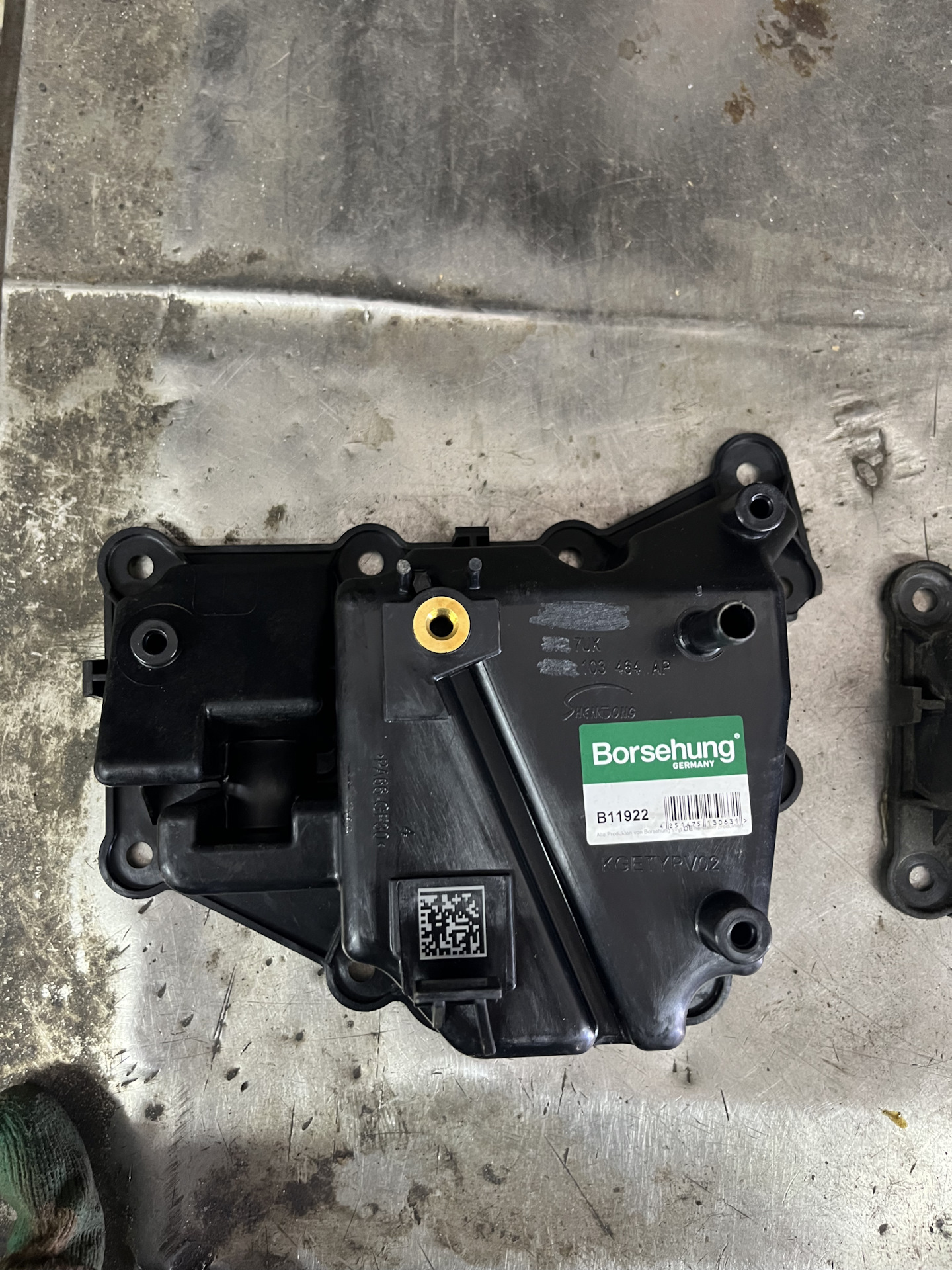 Замена маслоотделителя Octavia A7 1.2 — Skoda Octavia A7 Mk3, 1,2 л ...