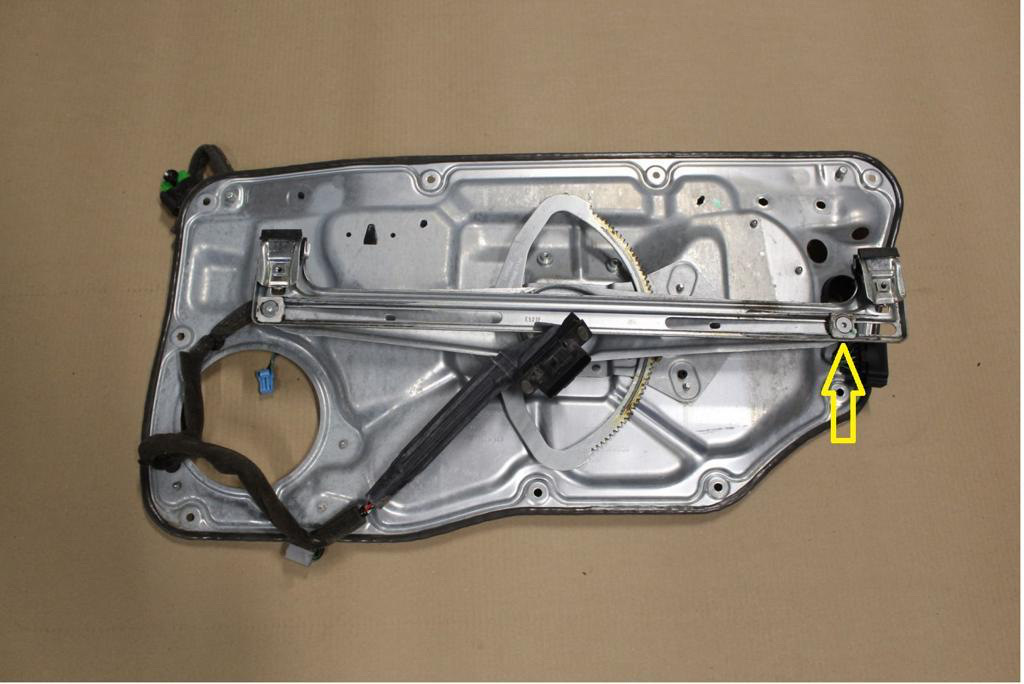 Стеклоподъемник 30784509 Volvo . Посторонние звуки при работе. — Volvo ...