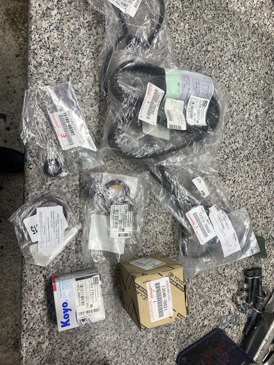 1354070021 Ролик натяжной ГРМ TOYOTA 1G-FE 98- BEAMS TOYOTA LEXUS ...